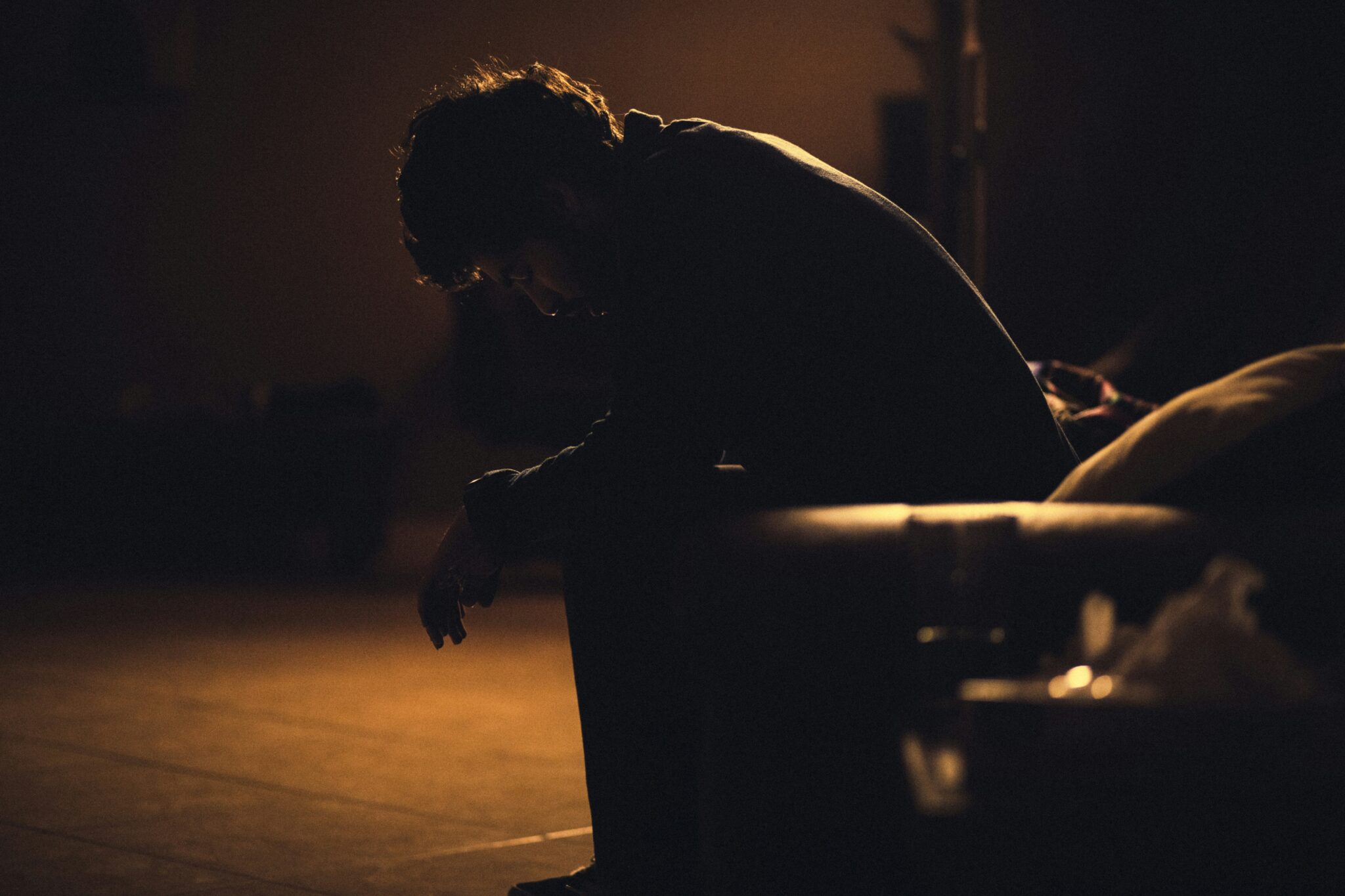 Boys Don’t Cry – Why Men Struggle to Show Emotion - Men's Therapy Hub